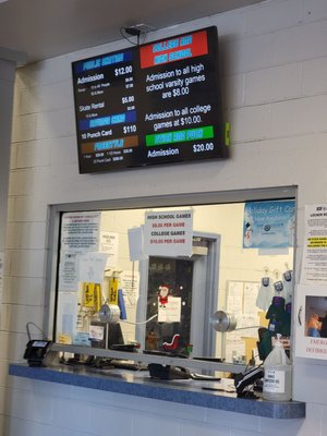 ICE VAULT ARENA - Updated December 2025 - 33 Photos & 28 Reviews - 10 ...