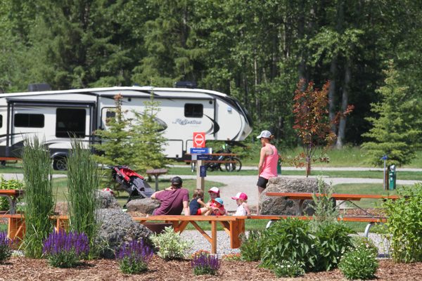 FERNIE RV RESORT - Updated January 2025 - 2001 6th Avenue, Fernie ...