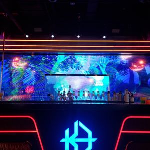 ENTERTAINMENT DINING BAR KUJIRA - 43 Photos & 19 Reviews - 歌舞伎町2-23-1 ...