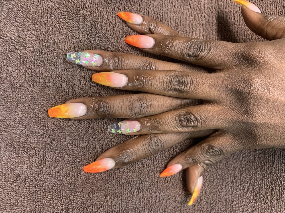 PRO NAILS - Updated April 2026 - 59 Photos & 27 Reviews - 4704 ...