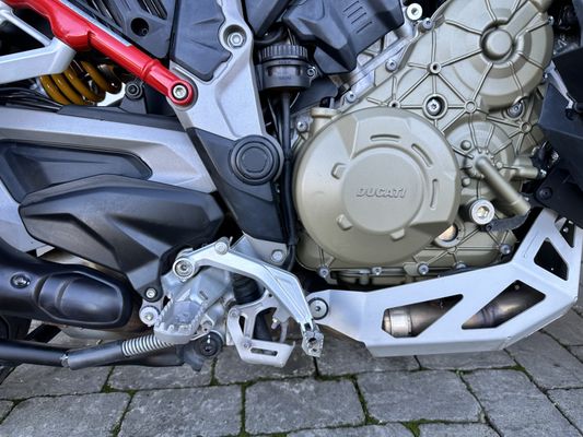 NVNG - Updated October 2025 - 200 Photos & 25 Reviews - 2092 Omega Rd ...