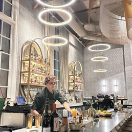 ALORA - Updated October 2025 - 469 Photos & 130 Reviews - Pier 3, San ...