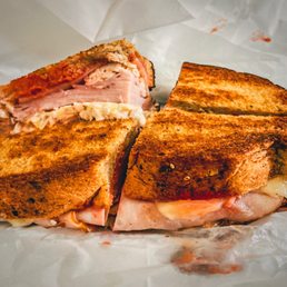 DIMO’S DELI AND DONUTS - Updated June 2025 - 159 Photos & 266 Reviews ...