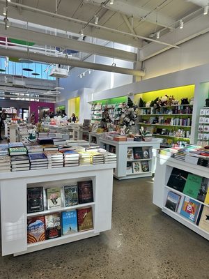 POSMAN BOOKS - Updated November 2025 - 28 Photos & 25 Reviews - 127 ...