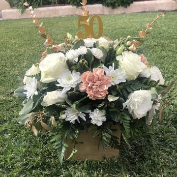 ARIS FLOWER SHOP - Updated June 2025 - 216 Photos & 22 Reviews - 1812 ...