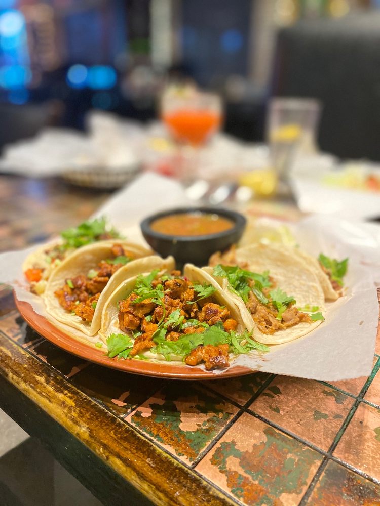 PISTOLERO’S - Updated May 2025 - 708 Photos & 667 Reviews - 1517 ...