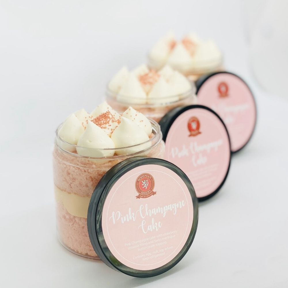 BOHEMIAN BAKERY - 135 Photos & 30 Reviews - Custom Cakes - 4850 Golden ...