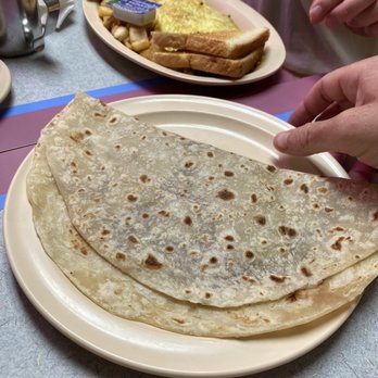 ISABEL’S CAFE - Updated May 2024 - 114 Photos & 170 Reviews - Hwy 100 ...