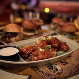 THE GOLDEN TIKI - Updated July 2025 - 6502 Photos & 3070 Reviews - 3939 ...