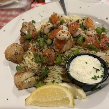 OYSTER CREEK INN - Updated July 2025 - 608 Photos & 500 Reviews - 41 N ...