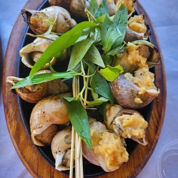 BIEN HEN RESTAURANT - Updated December 2024 - 2509 Photos & 949 Reviews ...