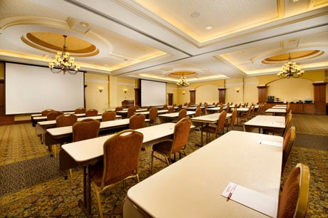 DRURY PLAZA HOTEL ST. LOUIS CHESTERFIELD - Updated December 2025 - 79 ...