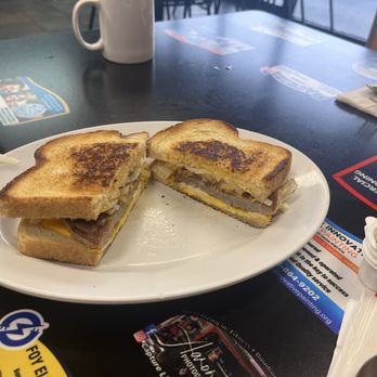 DIGGER’S DINER - CONCORD - Updated February 2025 - 669 Photos & 876 ...