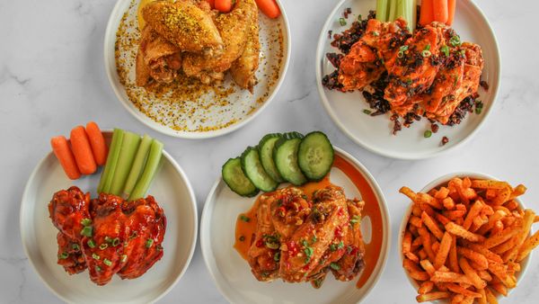 FLAPPY’S WINGS AND BAR - Updated October 2025 - 313 Photos & 148 ...