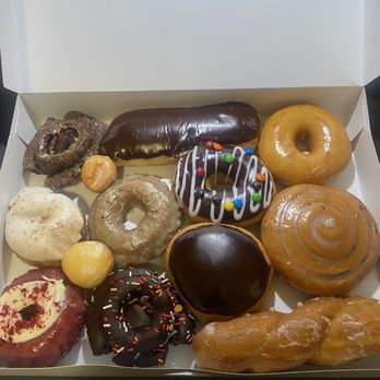 K & J DONUTS - Updated November 2024 - 29 Photos & 12 Reviews - 114 ...