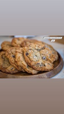 TWO BEES CAFE AND PATISSERIE - 20 Photos & 13 Reviews - 100 1st St ...