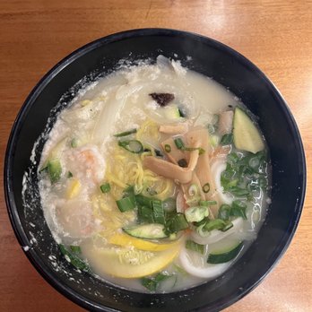 SACHI RAMEN AND ROBATA BAR - Updated November 2024 - 499 Photos & 417 ...