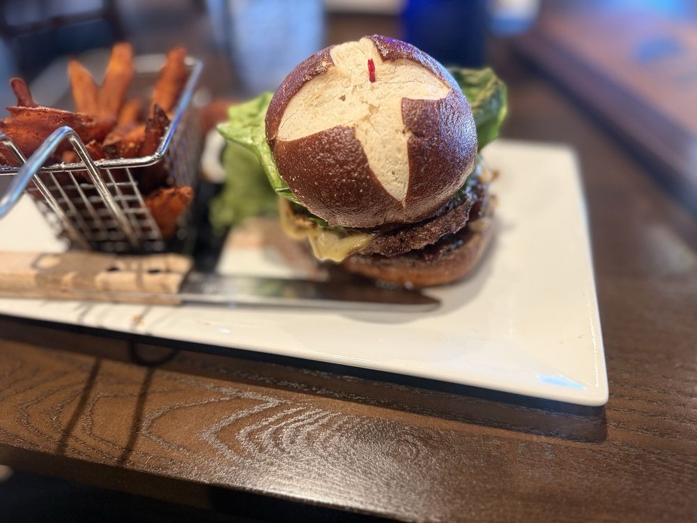 THE HANGRY BISON - Updated May 2026 - 107 Photos & 68 Reviews - 951 ...