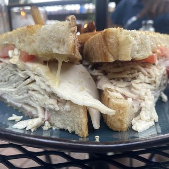 HIGHWAY HOUSE - Updated September 2025 - 174 Photos & 228 Reviews ...