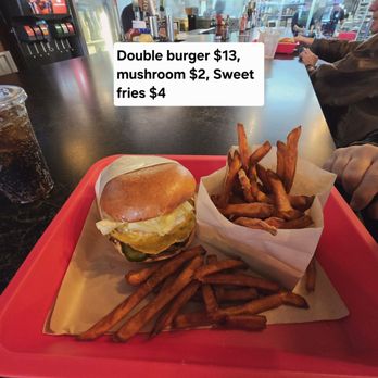 GAMI BURGER - Updated January 2026 - 214 Photos & 135 Reviews - 5093 ...