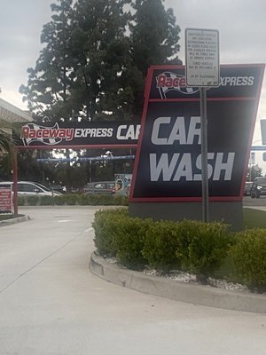 RACEWAY EXPRESS CAR WASH - Updated July 2024 - 30 Photos & 54 Reviews ...