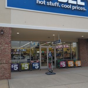 OLLIE’S BARGAIN OUTLET - Updated June 2025 - 19 Photos - 14346 Warwick ...
