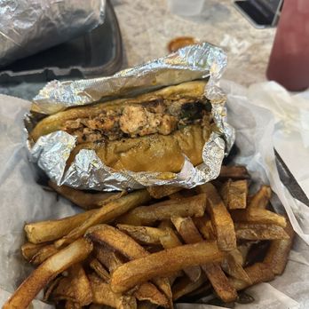 THE RETRO GRILL - Updated December 2024 - 56 Photos & 20 Reviews - 529 ...