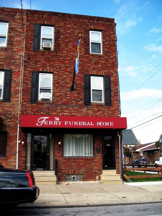 TERRY FUNERAL HOME - Updated December 2025 - 16 Photos - 4203 Haverford ...