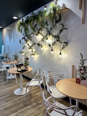 MOCHIBEES DONUT CAFE - Updated December 2025 - 79 Photos & 29 Reviews ...