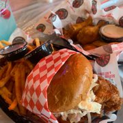 RED CLAWS CRAB SHACK - 437 Photos & 498 Reviews - Cajun/Creole - 4629 S ...