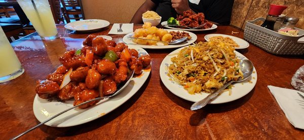 CANTON LOW RESTAURANT - Updated April 2024 - 163 Photos & 235 Reviews ...