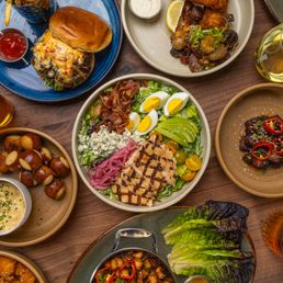 EUREKA! - Updated December 2025 - 1422 Photos & 1265 Reviews - 200 E ...