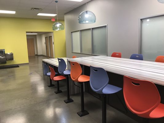 WORKONE INDY - Updated September 2025 - 16 Photos - 4410 Shadeland Ave ...