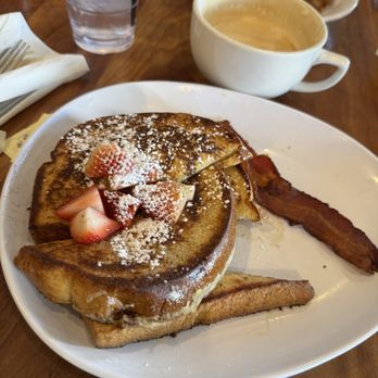 RUBY SLIPPER UPTOWN - Updated April 2025 - 1234 Photos & 908 Reviews ...