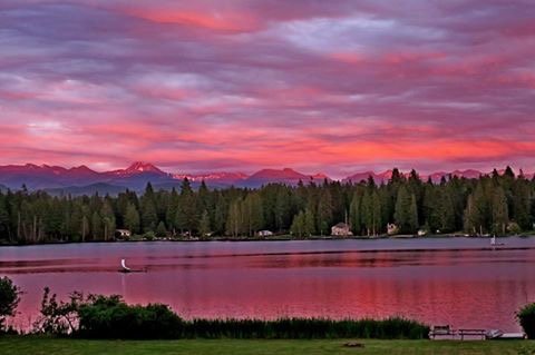 LAKE JOY BEACH HOUSE - Updated August 2025 - 12 Photos - 10908 W Lake ...