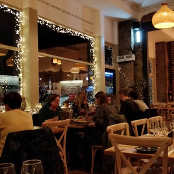 LA CASA - Updated July 2025 - 11 Photos - 103-105 Dalry Road, Edinburgh ...