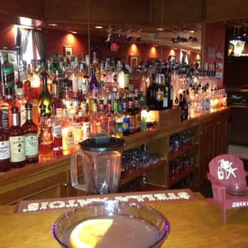 SHAKAGO MARTINI & PIANO BAR - Updated January 2026 - 14 Photos & 28 ...