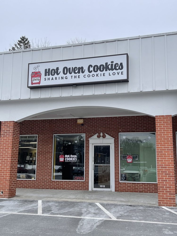 HOT OVEN COOKIES - Updated May 2025 - 14 Reviews - 1512 Allen St ...