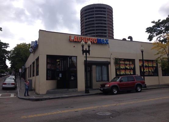 LAUNDROMAX - Updated May 2026 - 24 Photos & 17 Reviews - 3050 ...