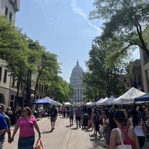 DANE COUNTY FARMERS’ MARKET - 573 Photos & 299 Reviews - 2 E Main St ...
