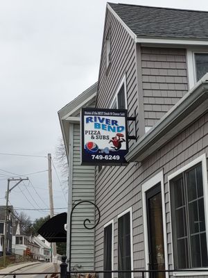 RIVERBEND PIZZA & SUBS - Updated August 2025 - 16 Photos & 52 Reviews ...