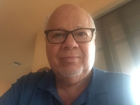 MICHAEL P ROSS, MD - Updated December 2025 - 17 Reviews - 8575 E ...