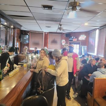 LOCUST BAR - Updated April 2025 - 41 Photos & 120 Reviews - 235 S 10th ...