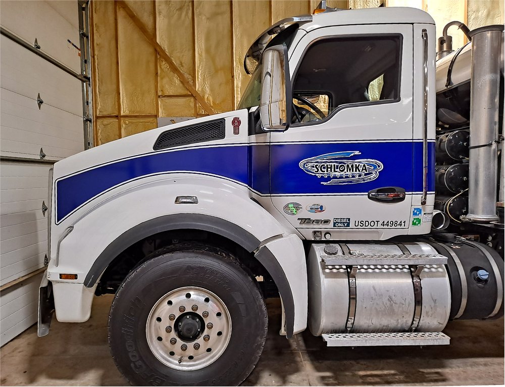 WILDSIDE GRAPHIX - Updated December 2025 - 119 Photos - 525 31st St E ...