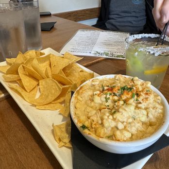 COLD WATER BREWERY AND GRILL - Updated July 2024 - 1363 Photos & 1506 ...