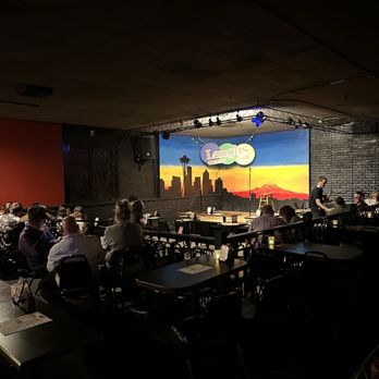 LAUGHS COMEDY CLUB - Updated December 2025 - 94 Photos & 222 Reviews ...