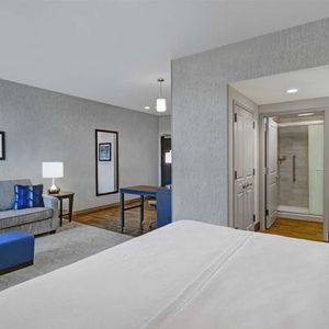 LGA9 AMAZON FULFILLMENT CENTER - Updated December 2025 - 2170 Nj 27 ...