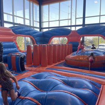 LAUNCHPAD TRAMPOLINE PARK - WEST - Updated December 2025 - 14 Photos ...