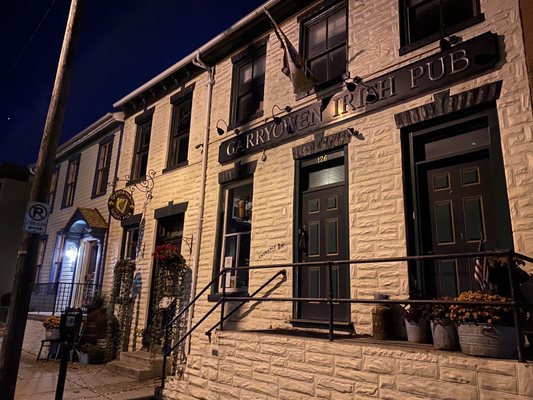 THE GARRYOWEN IRISH PUB - Updated September 2024 - 628 Photos & 817 ...