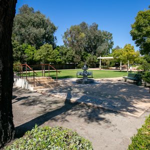 OXNARD MANOR HEALTHCARE CENTER - Updated January 2026 - 33 Reviews ...